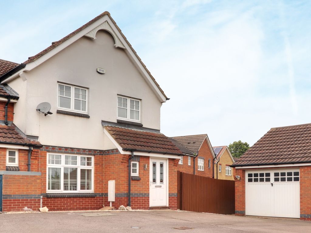 3 bed terraced house for sale in Nene Way, Northampton NN5, £285,000 ...