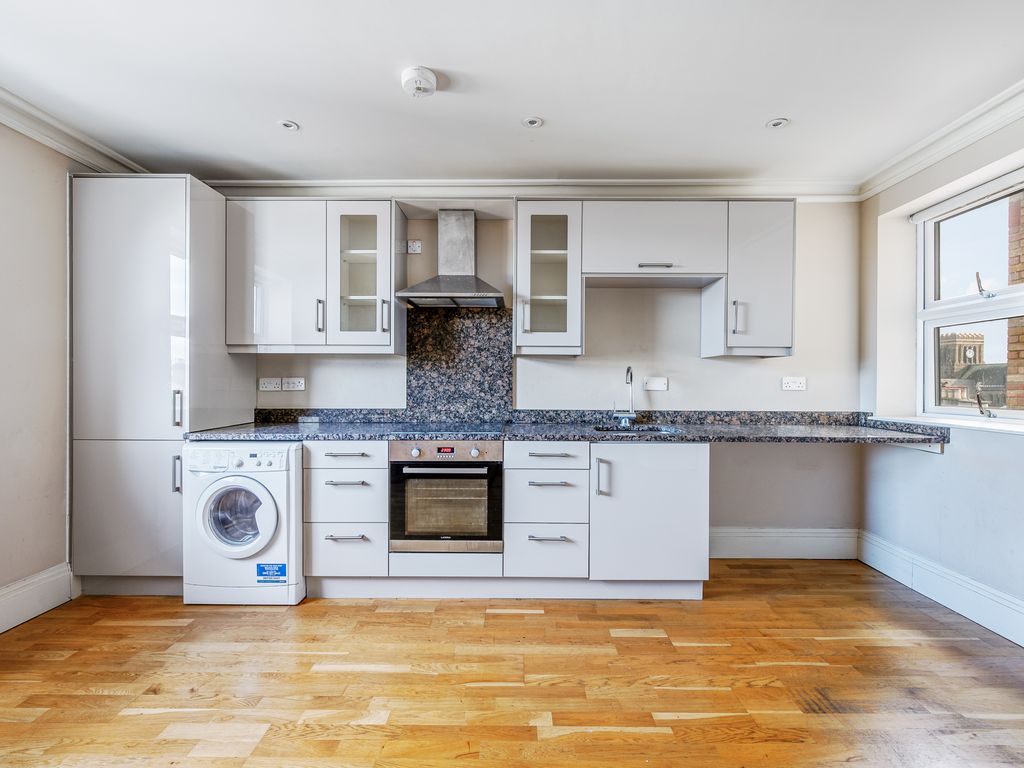 1 bed flat to rent in Model Cottages, Northfield Avenue, London W13, £ ...