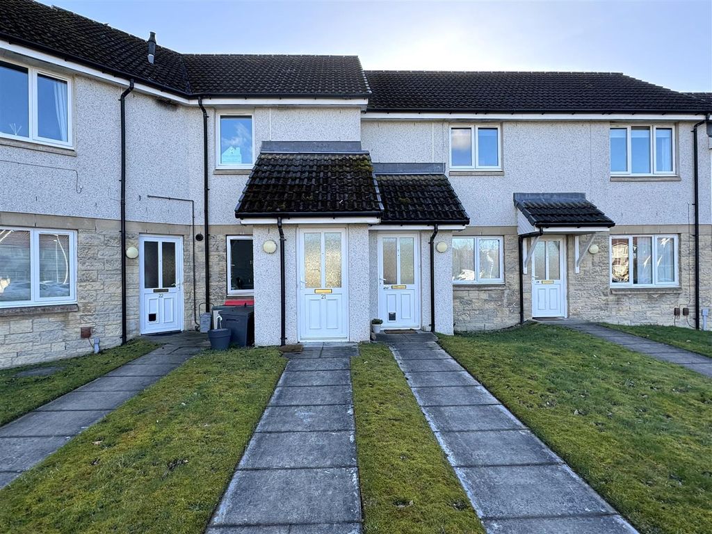 2 bed flat for sale in Pinewood Court, Inverness IV2, £149,995 - Zoopla