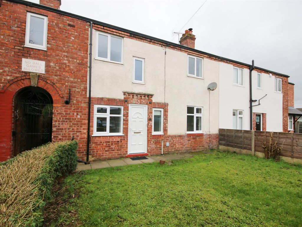 3 Bed Semi Detached House To Rent In Austen Road Eccles Manchester