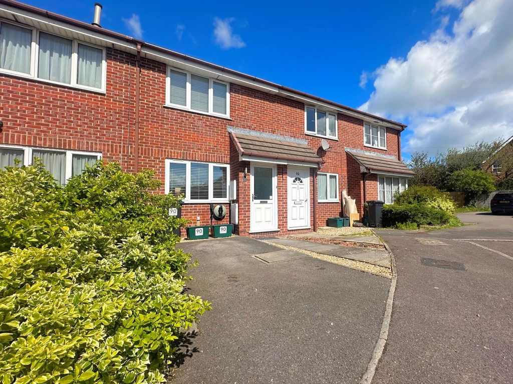 2 Bed Property To Rent In Watch Elm Close Bradley Stoke South