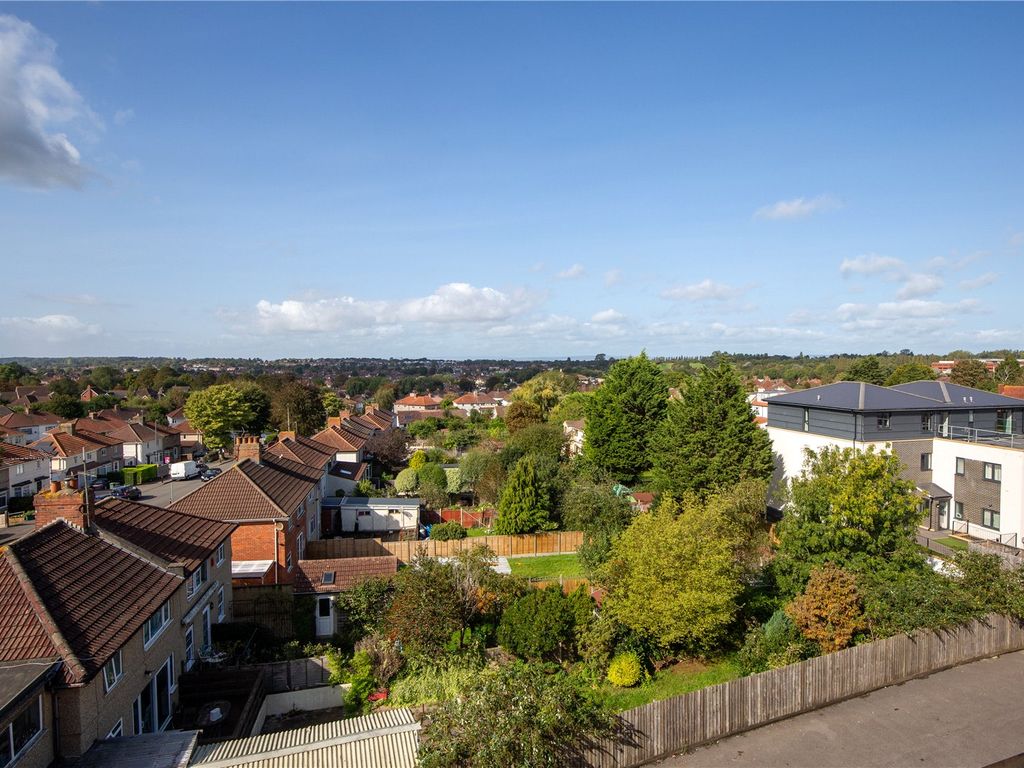 2 bed flat for sale in Gloucester Road North, Bristol BS7, £185,000 ...