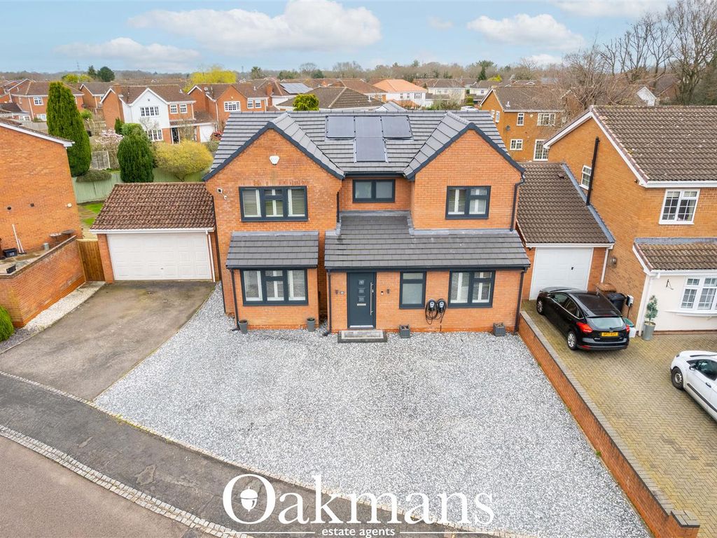 5 bed detached house for sale in Rowthorn Drive, Shirley, Solihull B90 ...