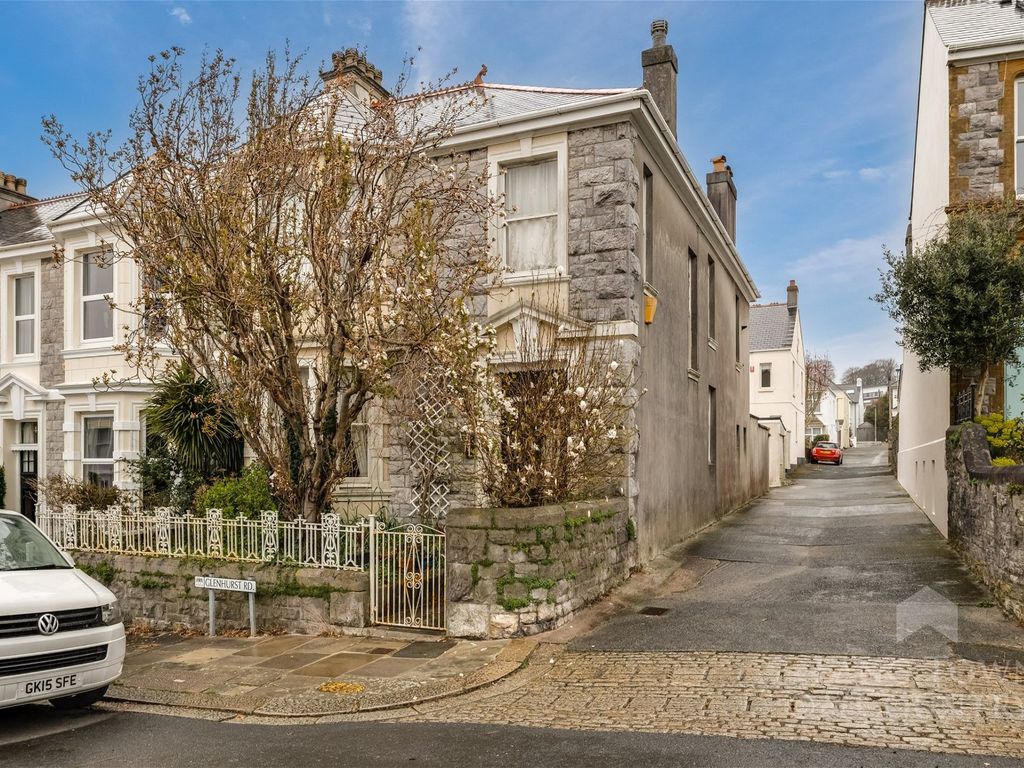 4 Bed End Terrace House For Sale In Glenhurst Road Mannamead Plymouth