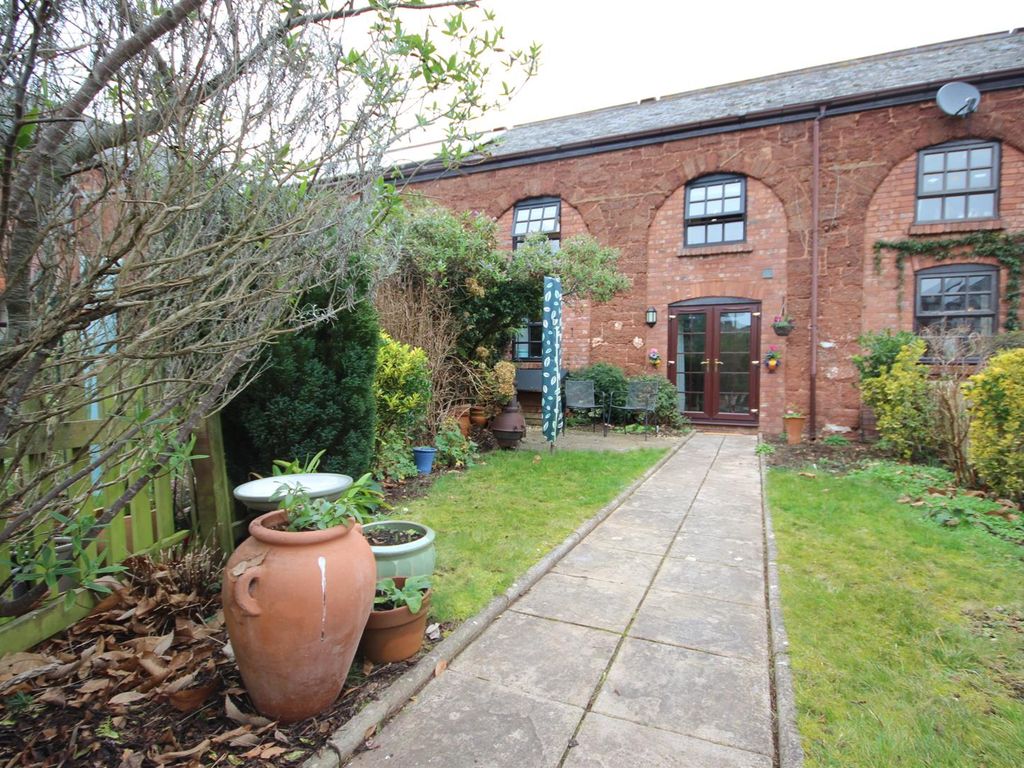 2 bed cottage to rent in Farm House Rise, Exminster, Exeter EX6 - Zoopla