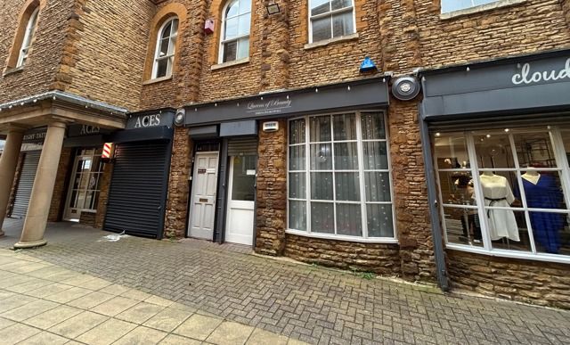 Retail premises to let in College Street Mews, Northampton NN1, £8,500 ...