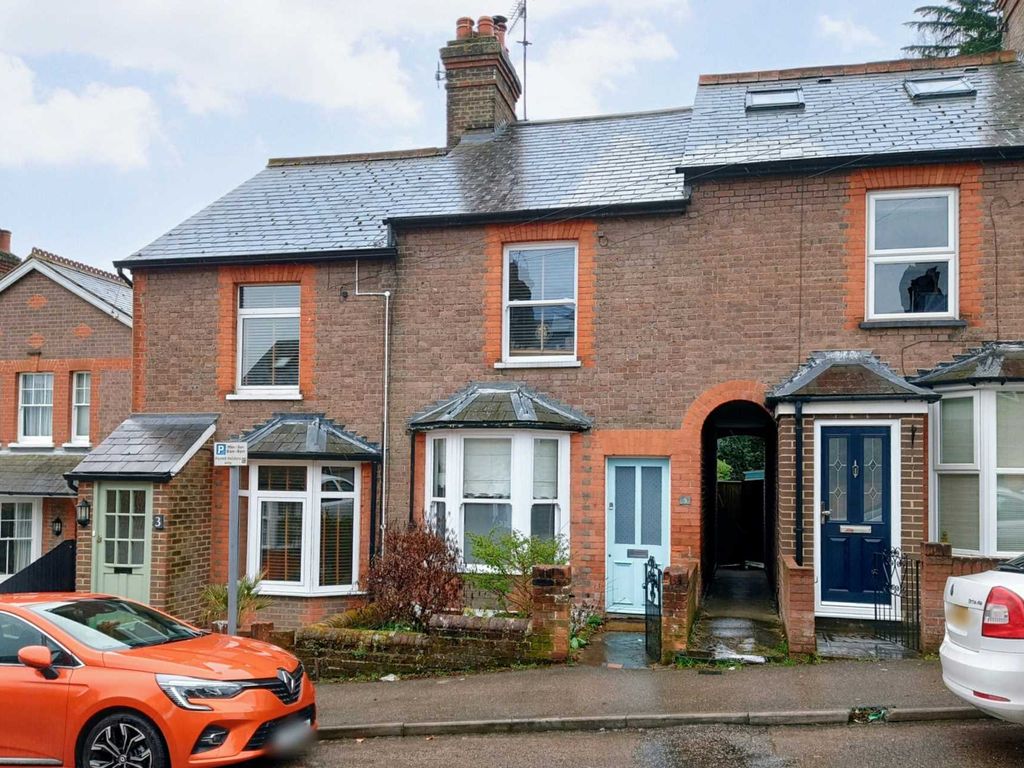 2 bed cottage for sale in Cemetery Hill, Boxmoor HP1 - Zoopla