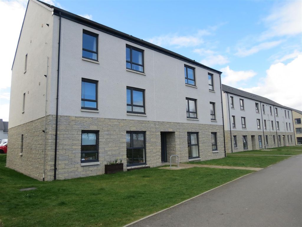 2 bed flat for sale in Drummossie Road, Stratton, Inverness IV2 - Zoopla