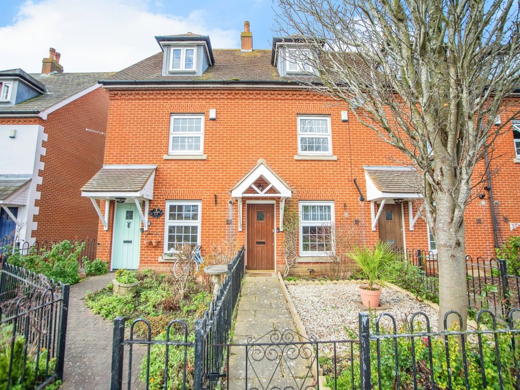 3 bed terraced house for sale in Hall Road, Wouldham, Rochester, Kent ...