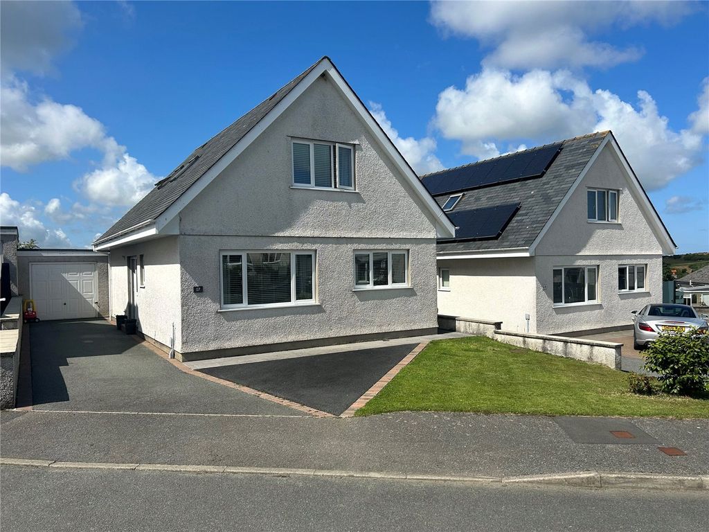 3 bed bungalow for sale in Tyn Rhos Estate, Penysarn, Anglesey, Sir ...