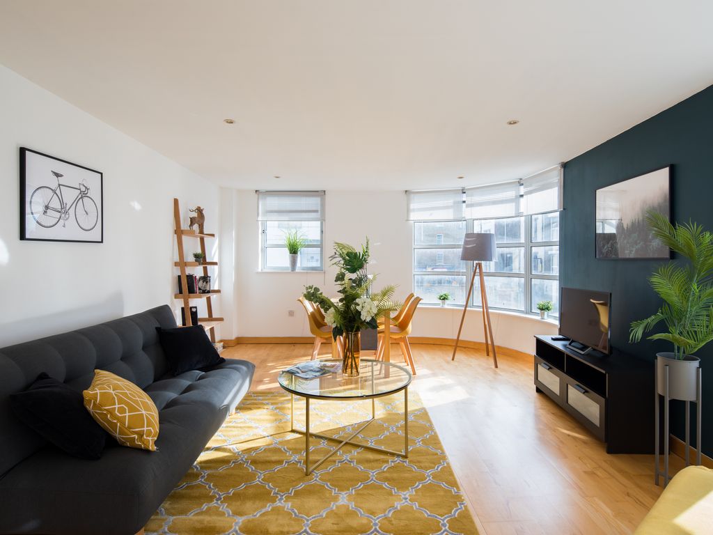 2 bed flat to rent in Harrow Place, London E1, £3,324 pcm - Zoopla