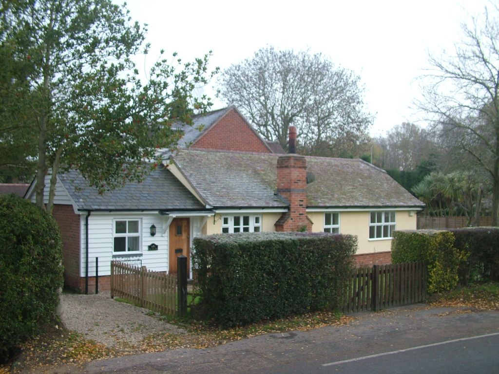 2 bed cottage to rent in Mill Green Road, Mill Green Fryering ...