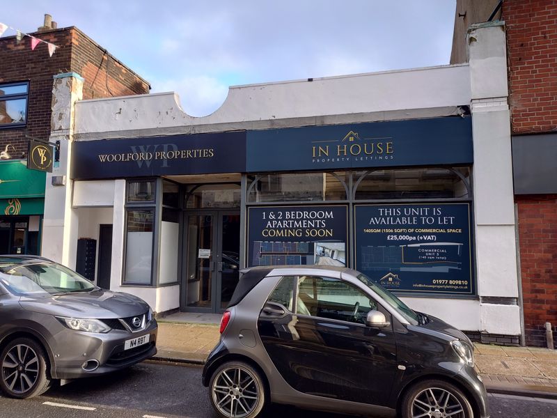 Retail premises to let in Ropergate, Pontefract WF8, £25,000 pa - Zoopla