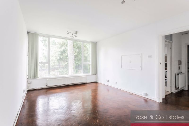 2 bed flat to rent in Wolsey Court, Harben Road, Swiss Cottage, London ...