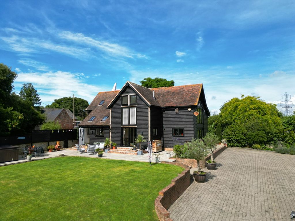 4 bed detached house for sale in Dux Court Road, Hoo, Rochester, Kent ...
