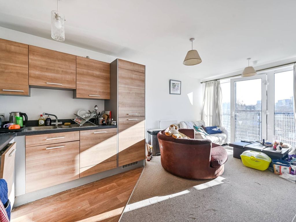 2 bed flat to rent in Tarves Way, Greenwich, London SE10, £2,167 pcm ...