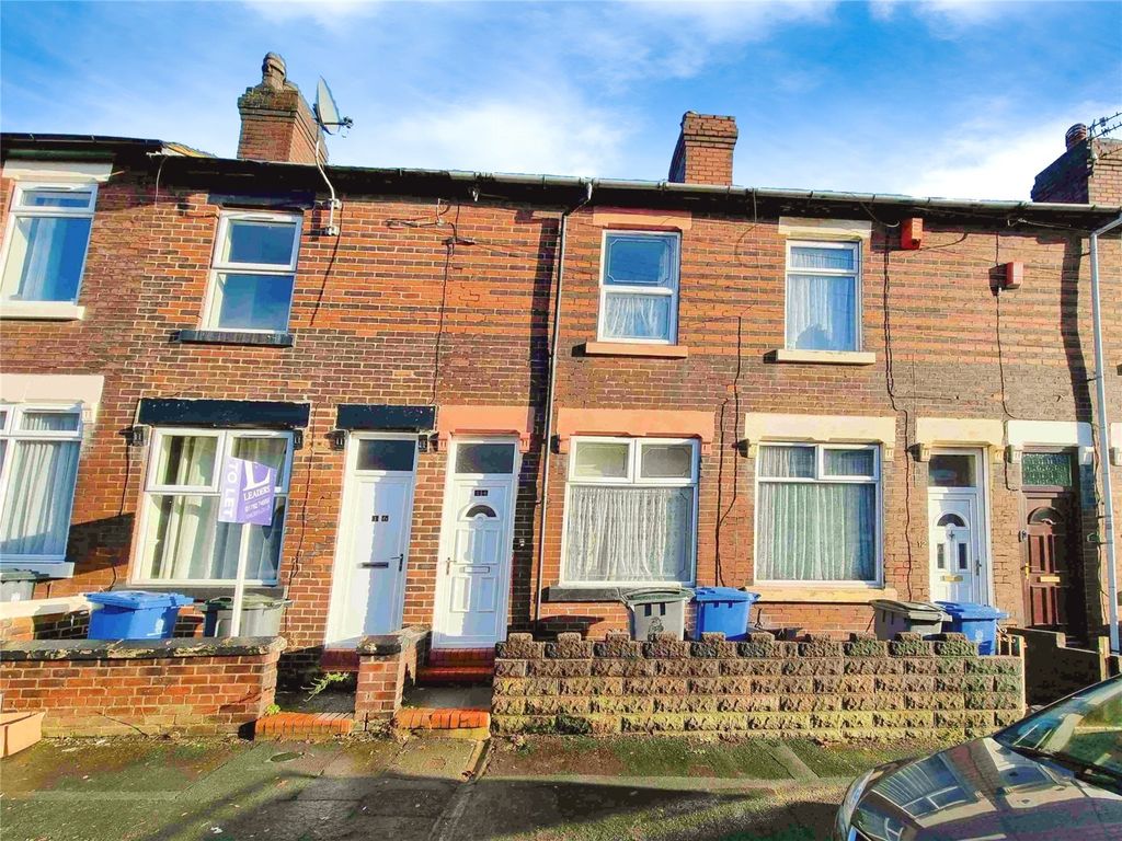 2 Bed Terraced House To Rent In Leonard Street Burslem Stoke On Trent