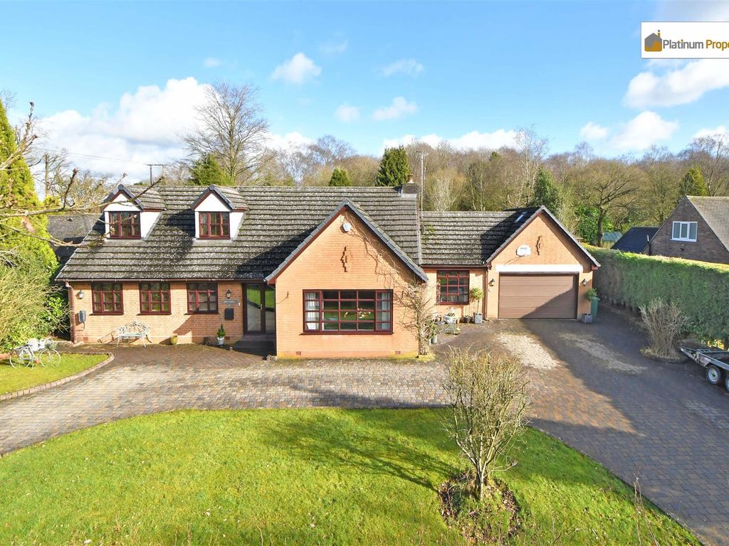5 bed detached bungalow for sale in Hilderstone Road, Meir Heath ST3, £ ...