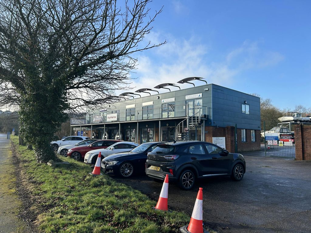 Office to let in Cardiff Marine Village, Penarth Road, Cardiff CF11, £ ...