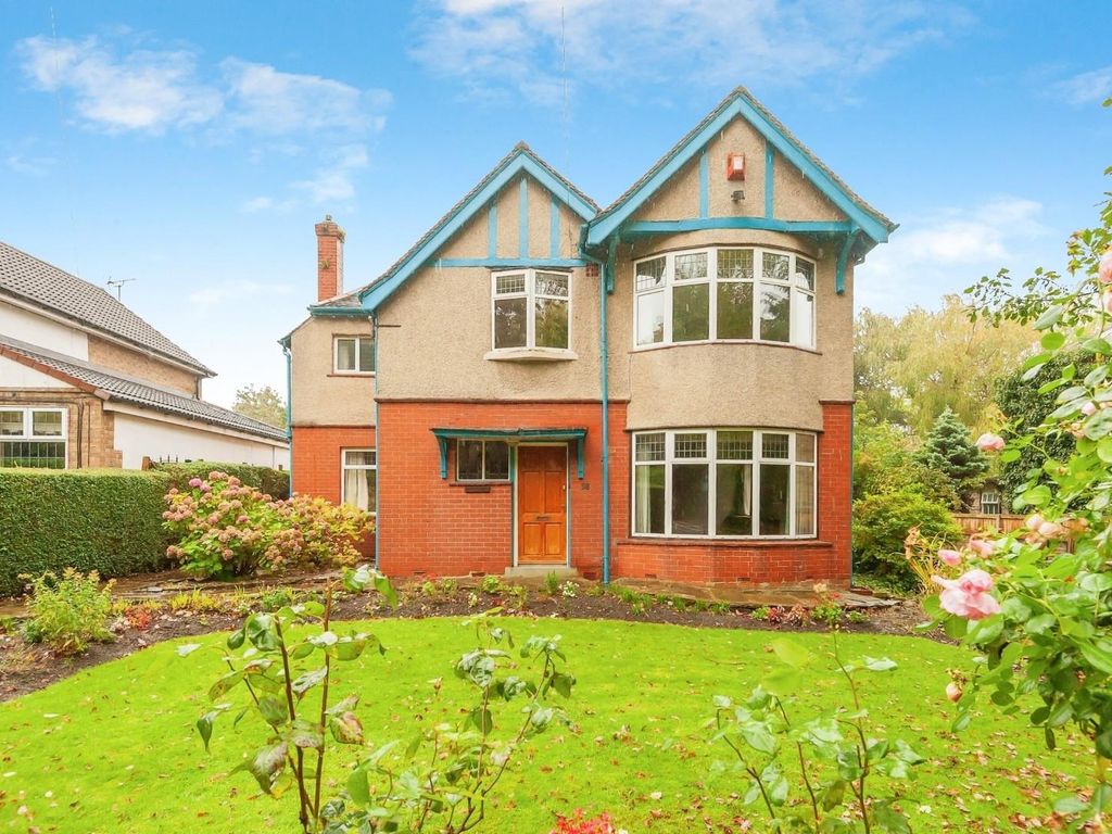 4 Bed Detached House For Sale In Woodhall Lane Stanningley Pudsey