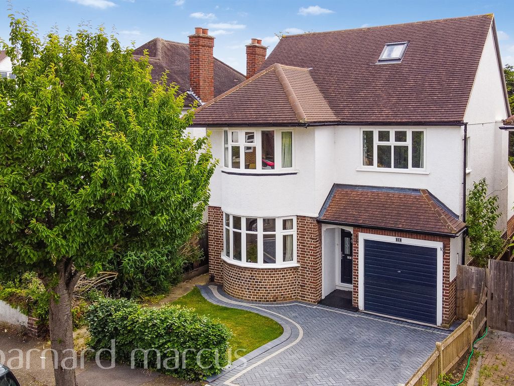 5 bed detached house for sale in Chiltern Drive, Berrylands, Surbiton ...