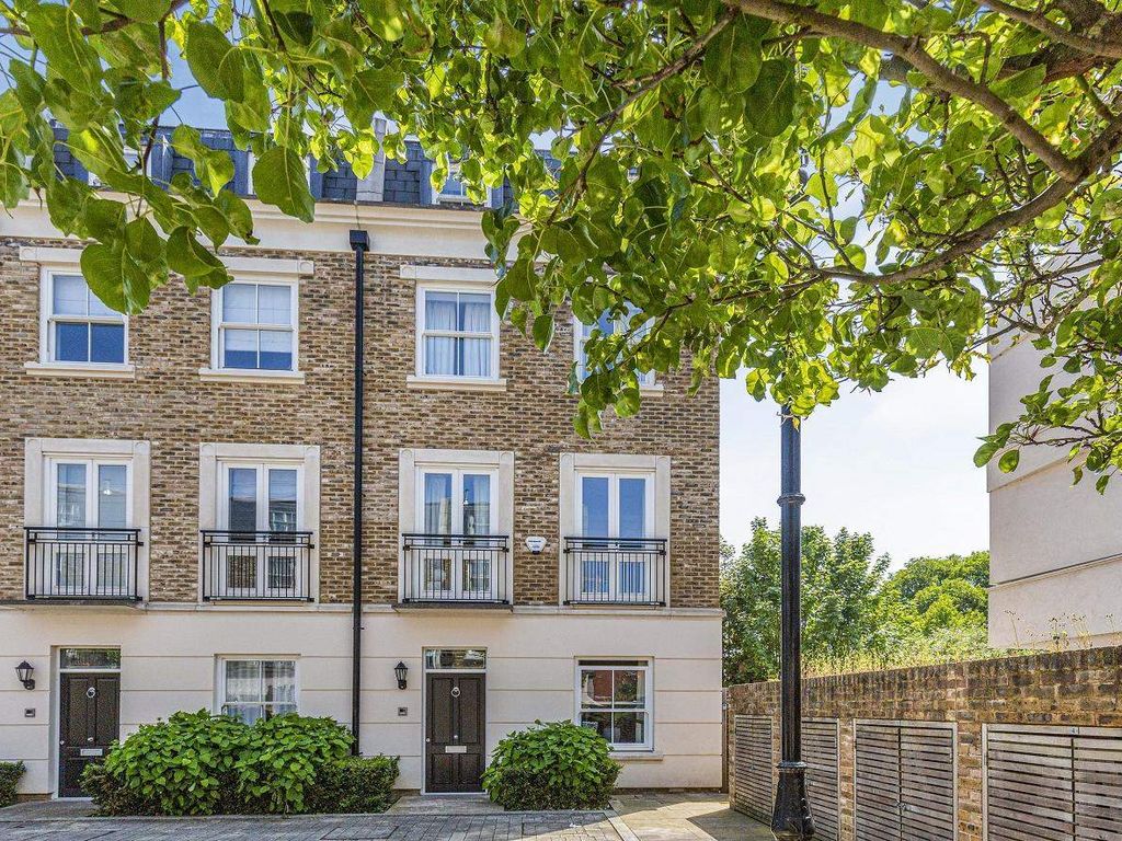 5 bed end terrace house for sale in Heathcote Gate, Fulham SW6 - Zoopla