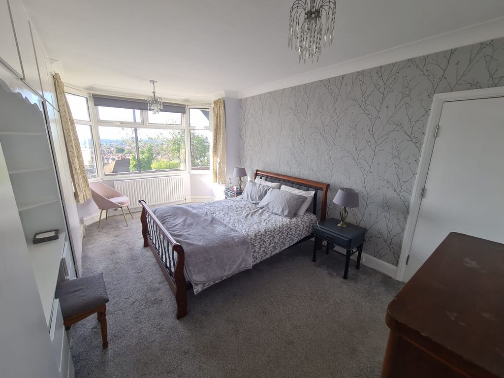 Room to rent in Grange Road, London SE19, £750 pcm - Zoopla