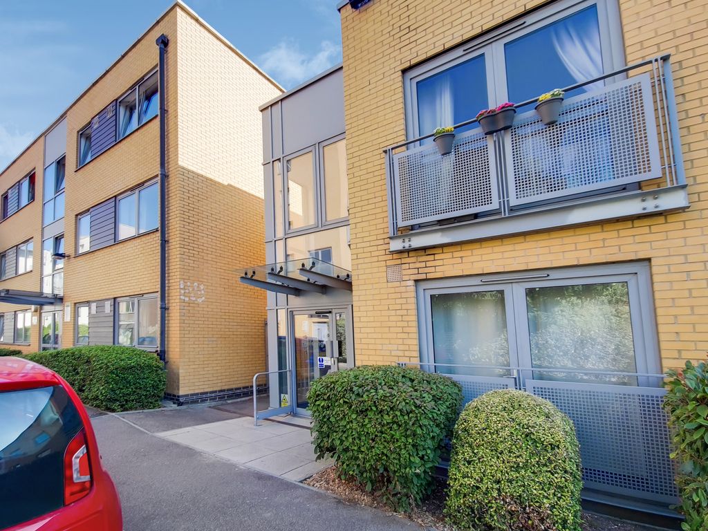 1 bed flat for sale in Deals Gateway, London SE13 - Zoopla