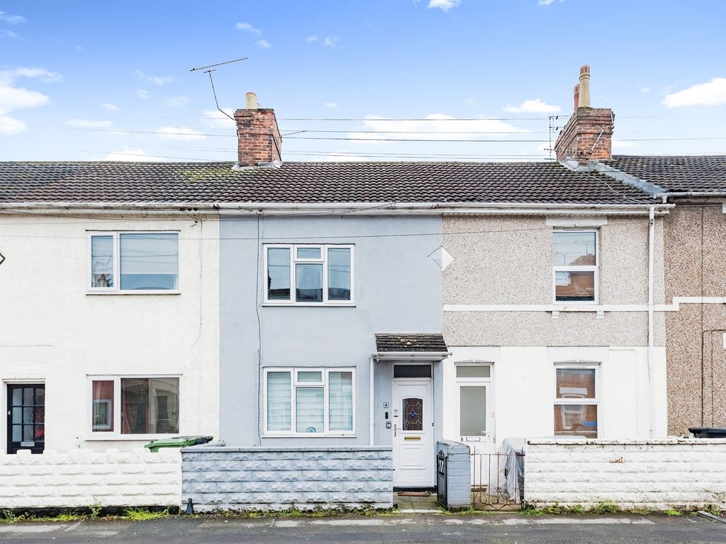 2 bed terraced house for sale in Redcliffe Street, Swindon SN2 - Zoopla