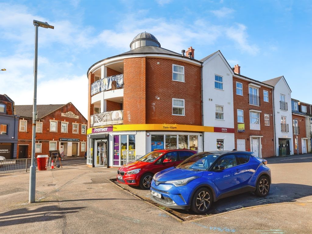 New home, 2 bed flat for sale in Wilton Road, Salisbury SP2, £265,000 - Zoopla