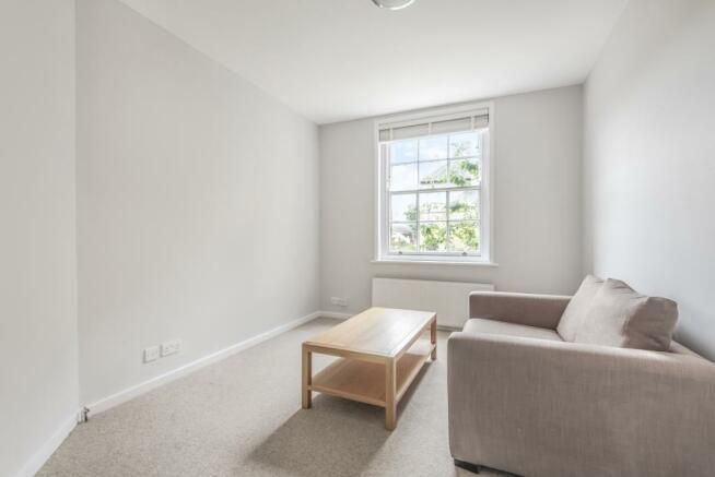 1 bed flat to rent in Portland Street, Walworth Village, London SE17, £ ...