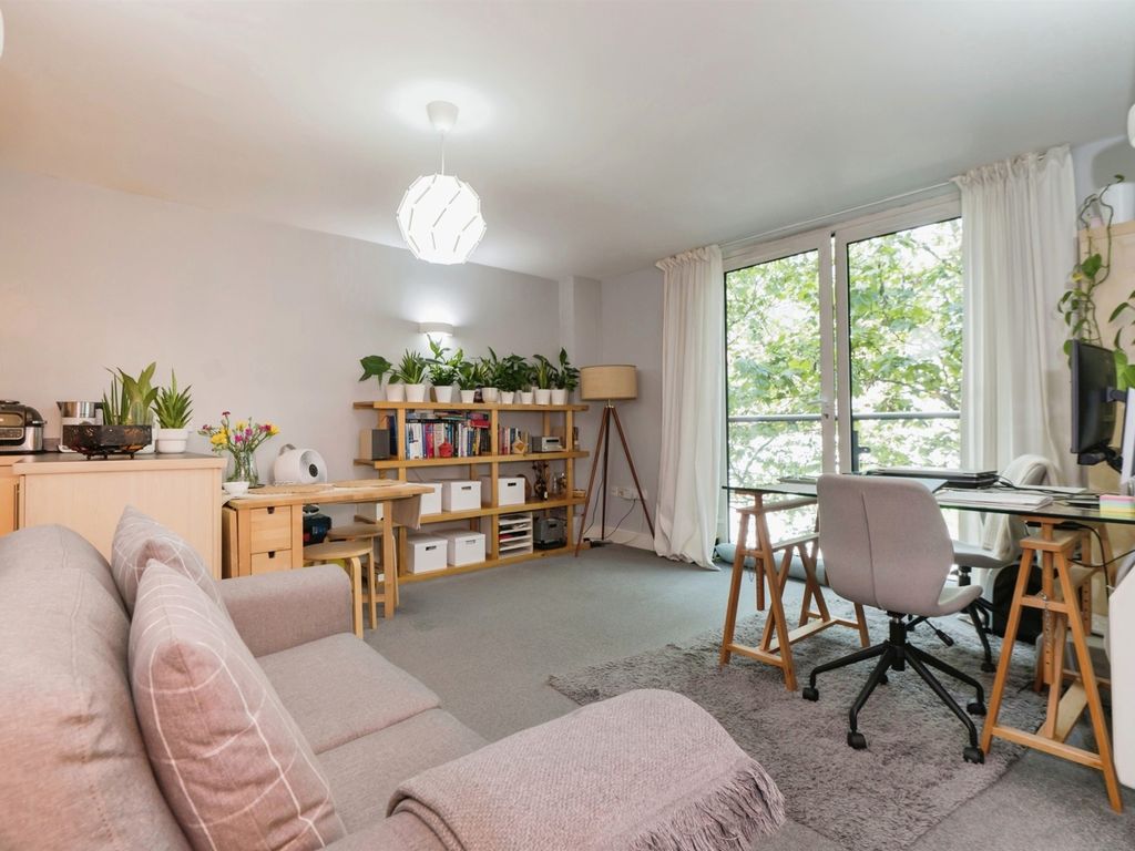 1 bed flat for sale in Channel Way, Ocean Village, Southampton SO14, £ ...
