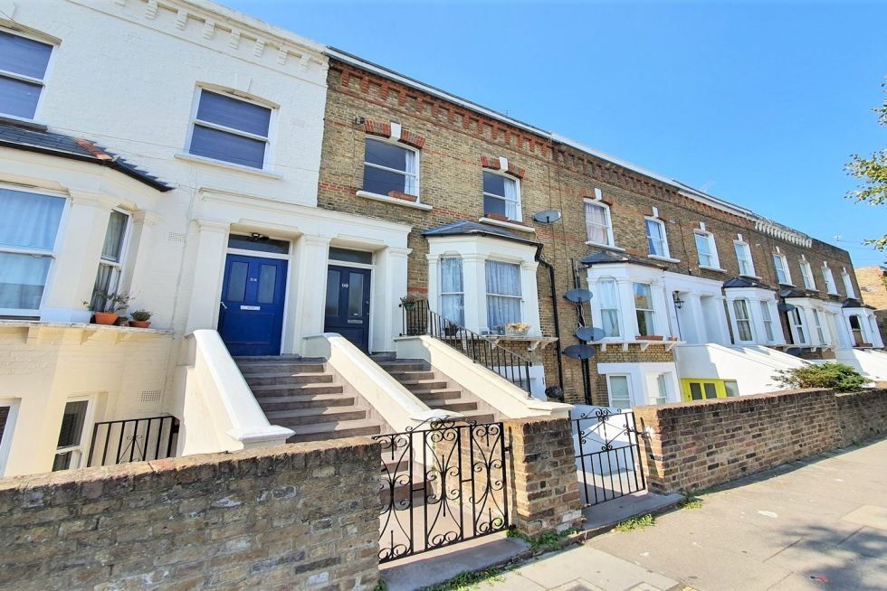 Studio to rent in Ashmore Road, London W9, £1,257 pcm - Zoopla