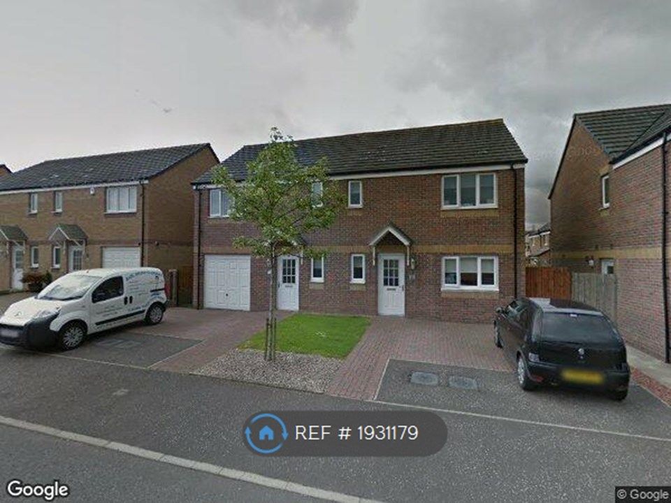 3 bed semi-detached house to rent in Hillhead Place, Paisley PA3, £ ...