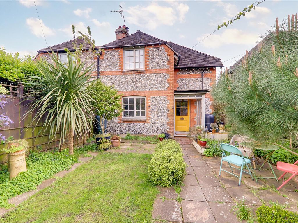 2 bed semi-detached house for sale in Kingsland Road, Broadwater ...