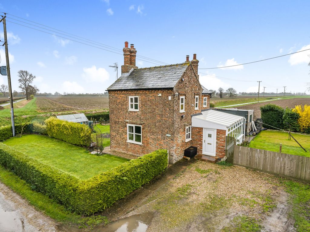 2 Bed Detached House For Sale In St Marks Road Holbeach St Marks