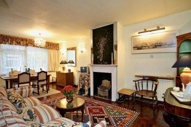 4 bed town house to rent in Graham Terrace, London SW1W, £2,999 pcm ...
