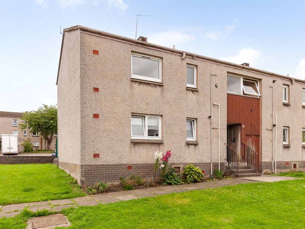 1 Bed Flat For Sale In 2 3 Oxgangs Gardens Oxgangs Edinburgh Eh13 £