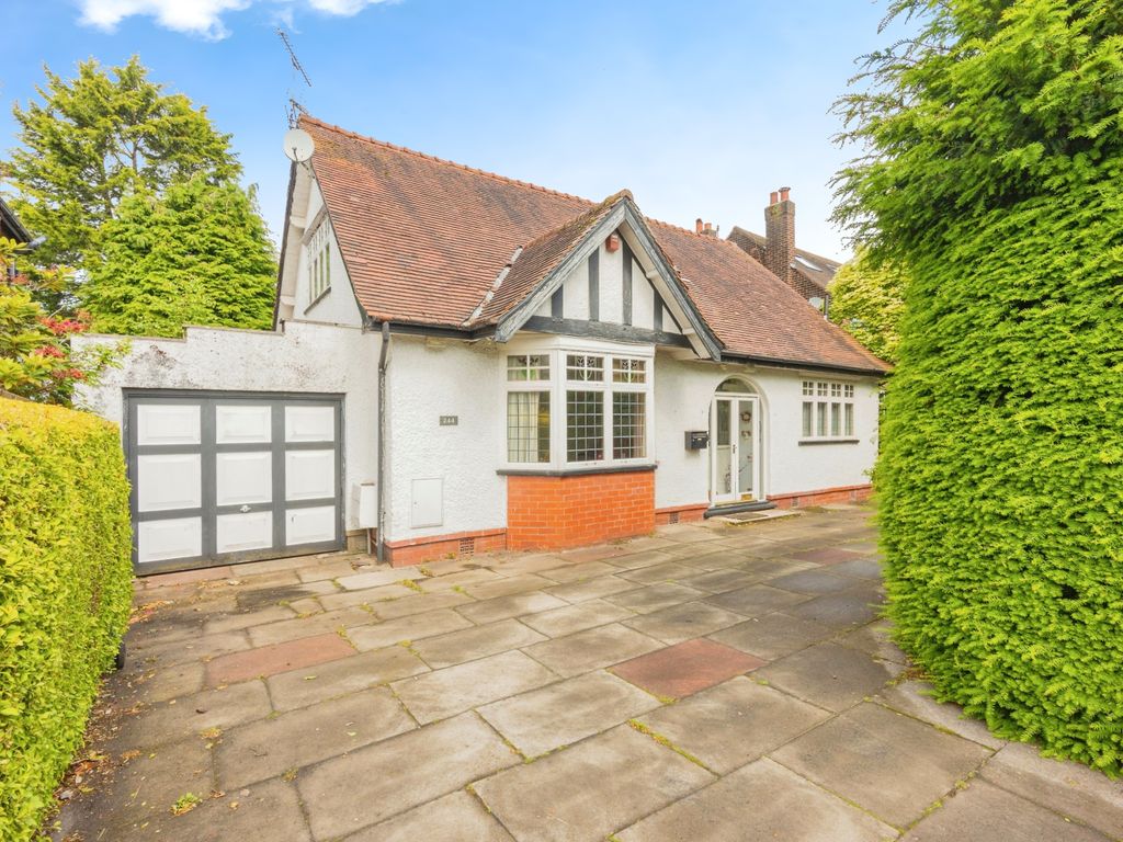 3 bed detached house for sale in Washway Road, Sale, Greater Manchester ...