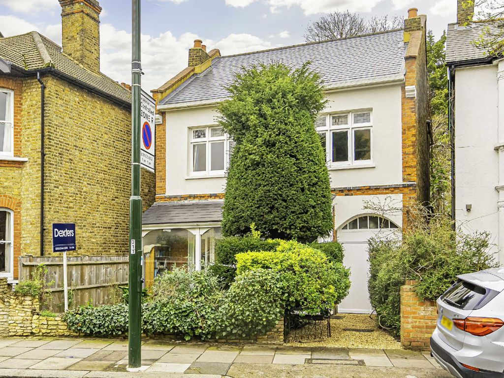 4 Bed Detached House For Sale In Whitton Road Twickenham Tw1 £