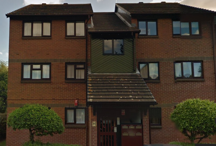 2 bed flat for sale in Maltby Drive, Hoe Lane, Enfield EN1 - Zoopla