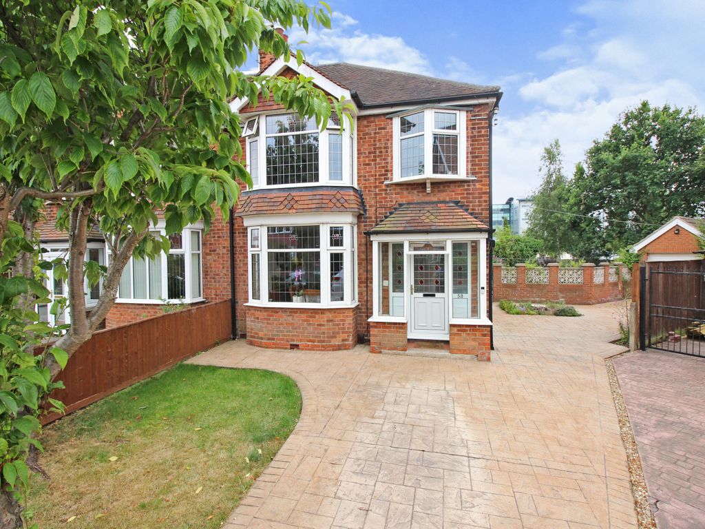 3 bed semi-detached house for sale in Roundway, Grimsby DN34 - Zoopla
