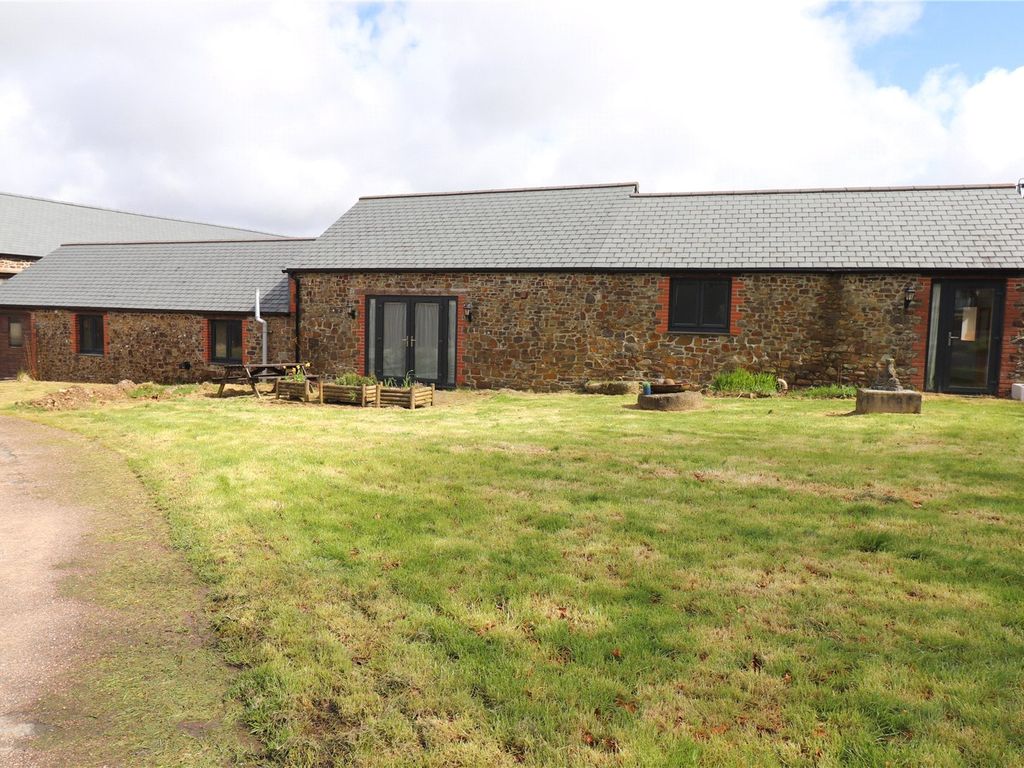 3 bed barn conversion to rent in Chilsworthy, Holsworthy EX22 - Zoopla