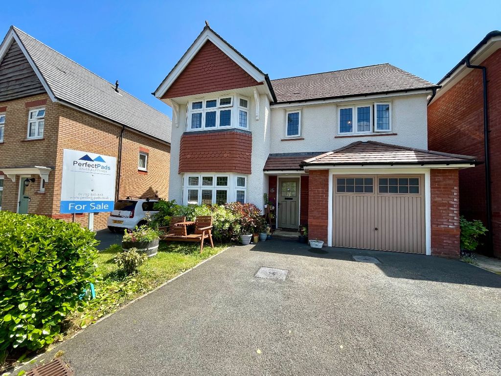4 bed detached house for sale in Bryn Morgrug, Alltwen, Pontardawe ...