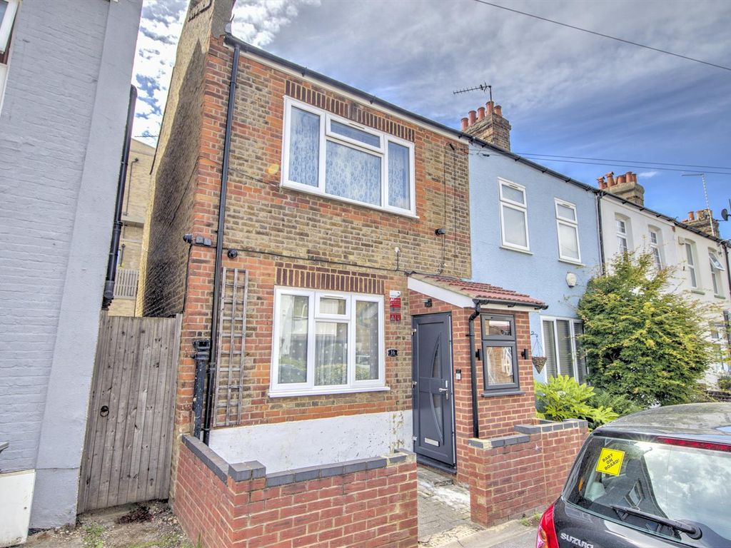 2 Bed End Terrace House For Sale In Winnock Road Yiewsley West