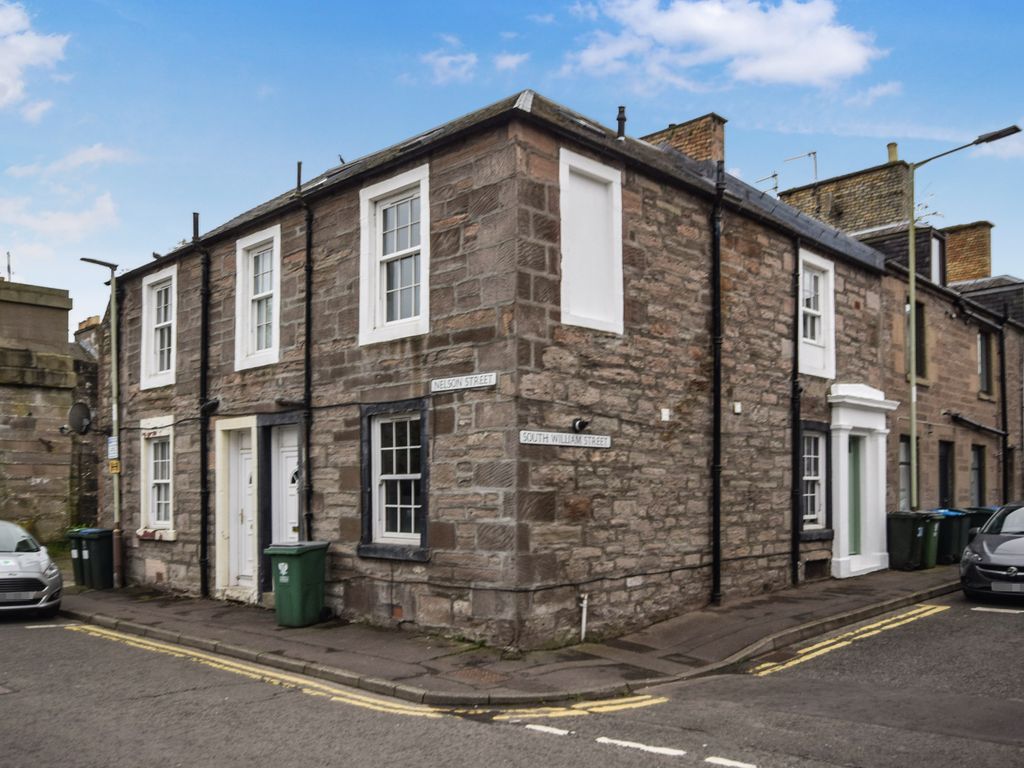 4 bed town house for sale in South William Street, Perth PH2, £235,000 ...