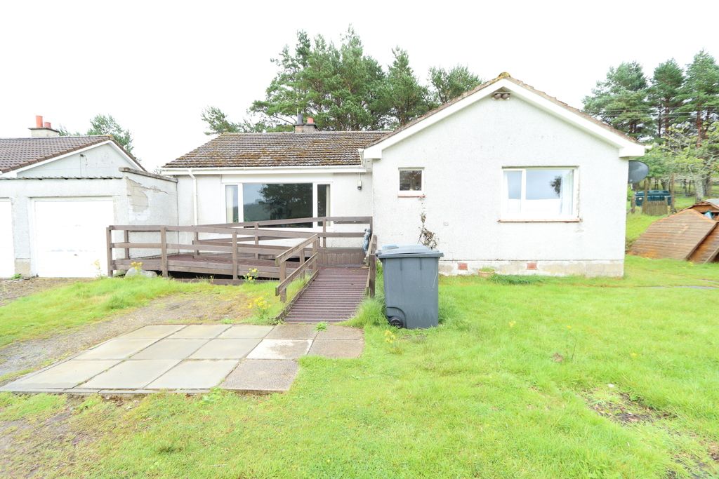 3 bed semi-detached bungalow for sale in Kinbrace KW11, £145,000 - Zoopla