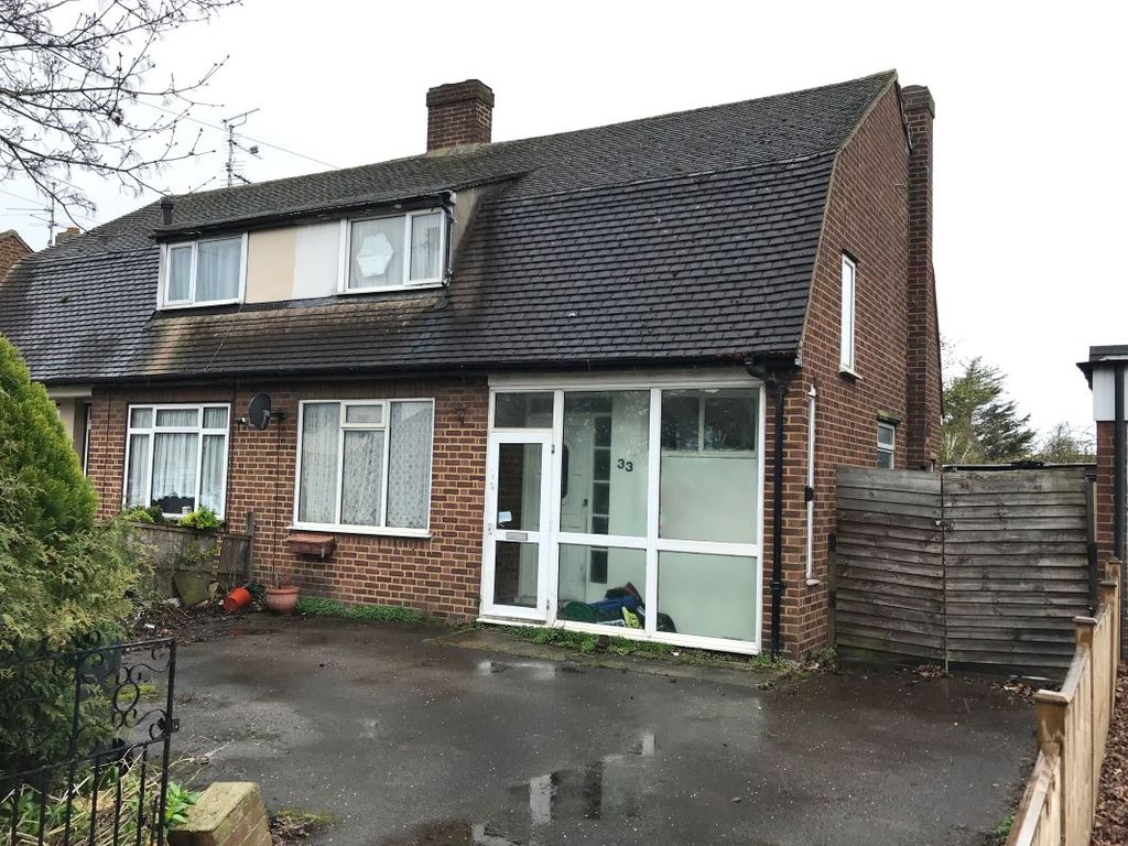 3 Bed Semi Detached House For Sale In 331 Ashingdon Road Rochford