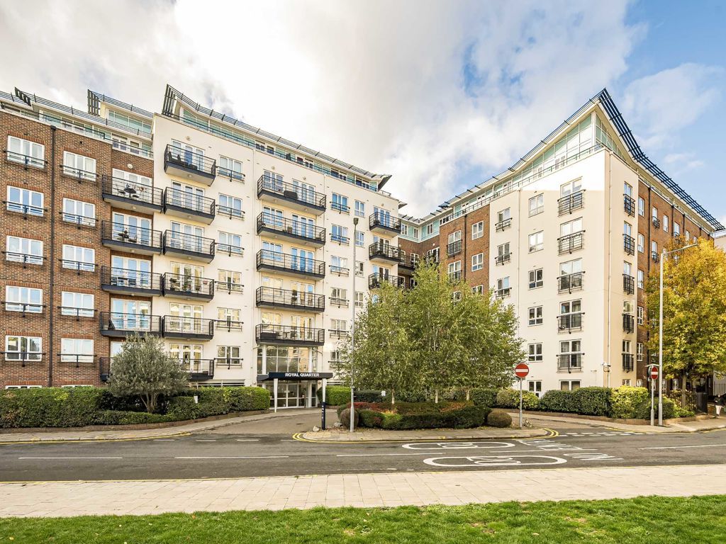 1 bed flat for sale in Royal Quarter, Seven Kings Way, Kingston Upon ...
