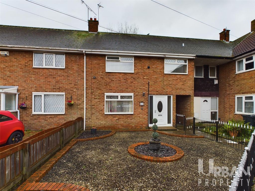 3 bed property for sale in Tonbridge Grove, Hull HU9, £90,000 - Zoopla